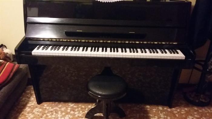 PIANOFORTE VERTICALE KAWAI CE7