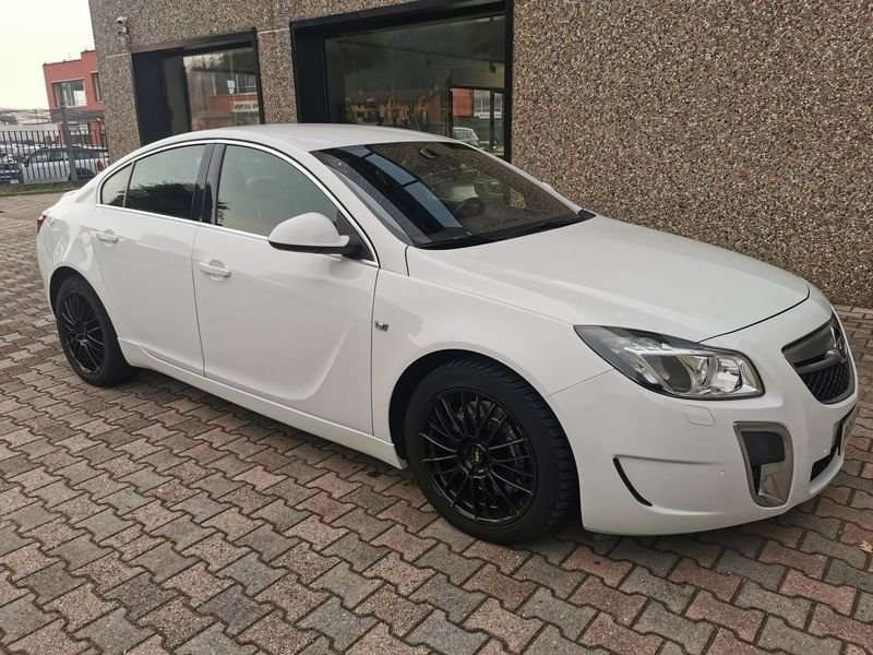 Opel Insignia2.8 Turbo 4x4 325CV 4 porte OPC