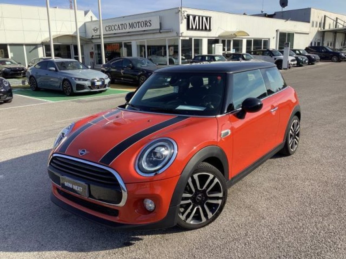 MINI Mini (F56) Mini 1.5 Cooper D Hype