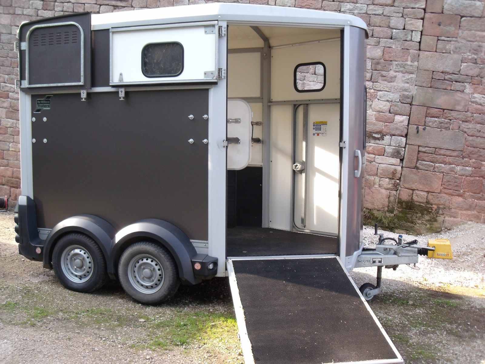 IFOR WILLIAMS HB506 GRIGIO CAVALLO TRAILER