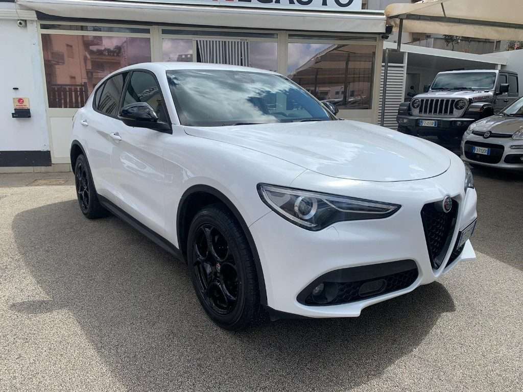 Alfa Romeo Stelvio2.2 Turbodiesel 190 CV AT8 Q4 Business