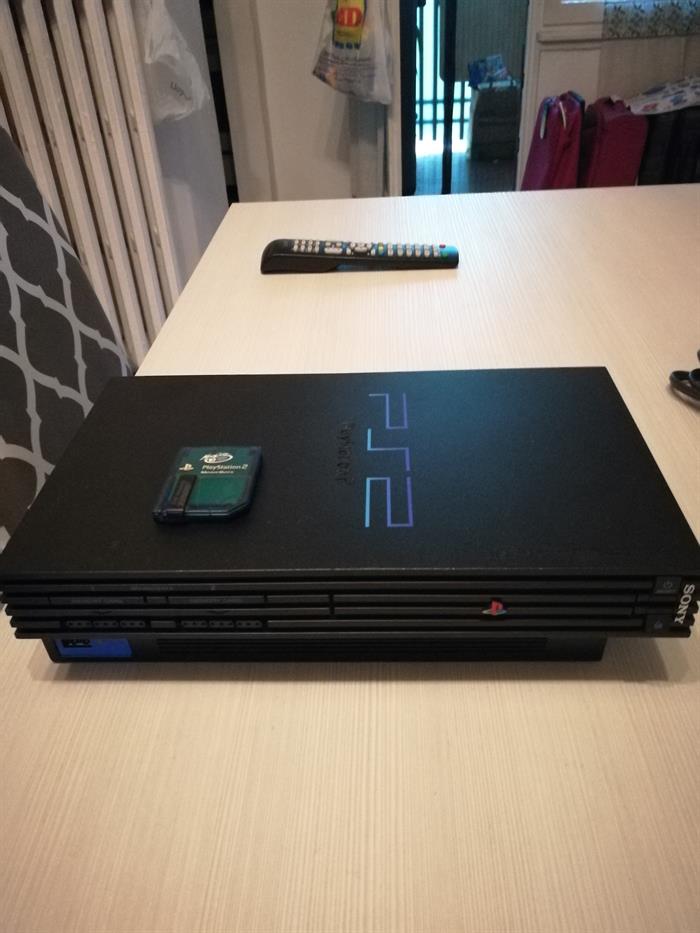 PLAYSTATION 2 + VOLANTE