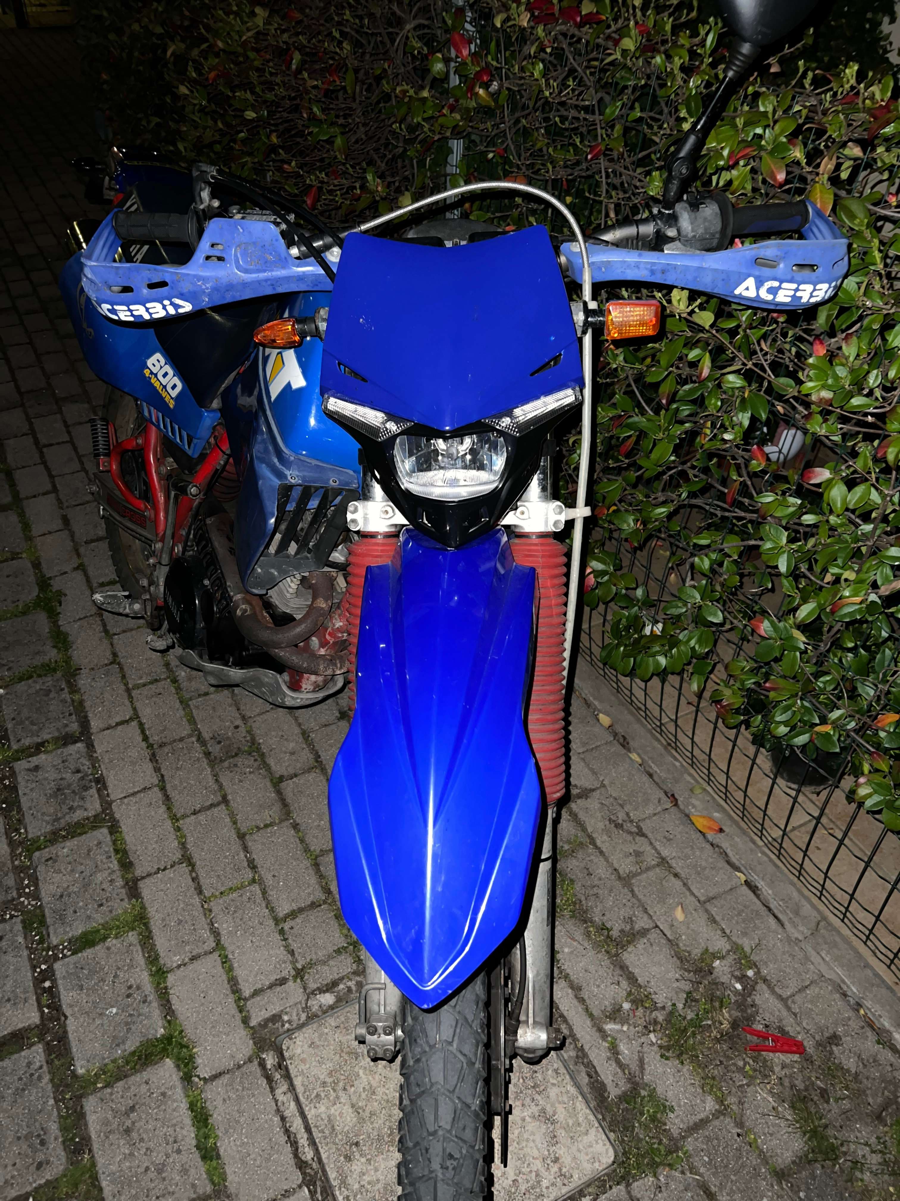 Yamaha XT 600