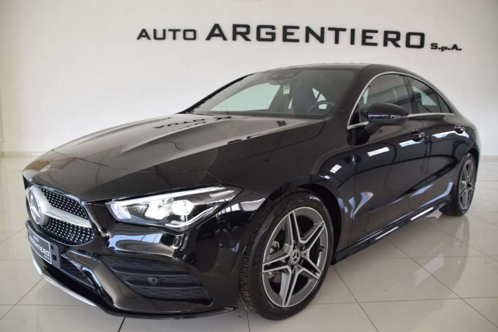 Mercedes-Benz CLA 200d Automatic Premium led luci ambient AMG