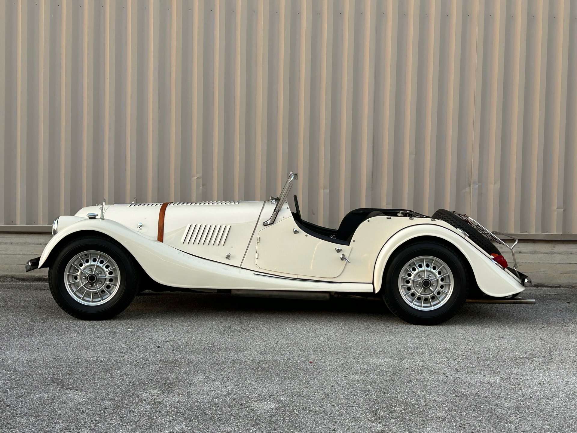 Morgan Plus 83.500 V8