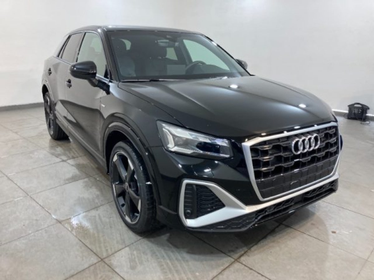 AUDI Q2 Q2 30 TDI S line Edition