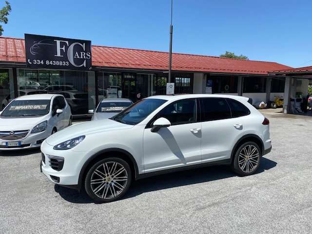 Porsche Cayenne3.0 TIPTRONIC - 24 MESI GARANZIA