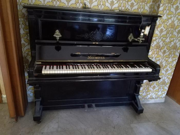 PIANOFORTE VERTICALE ANTICO FINE '800