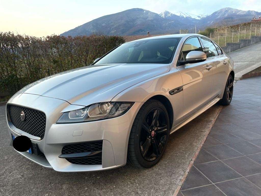 Jaguar XF2.0d i4 R-Sport Executive Power Edition 240cv awd