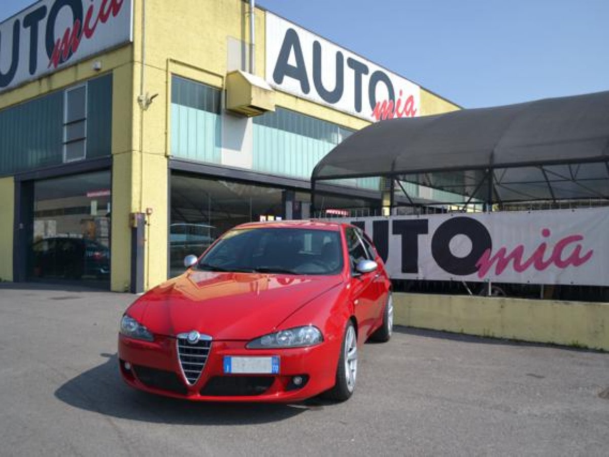 ALFA ROMEO 147 2ª serie 147 1.9 JTD M-JET 16V 3 porte Q2