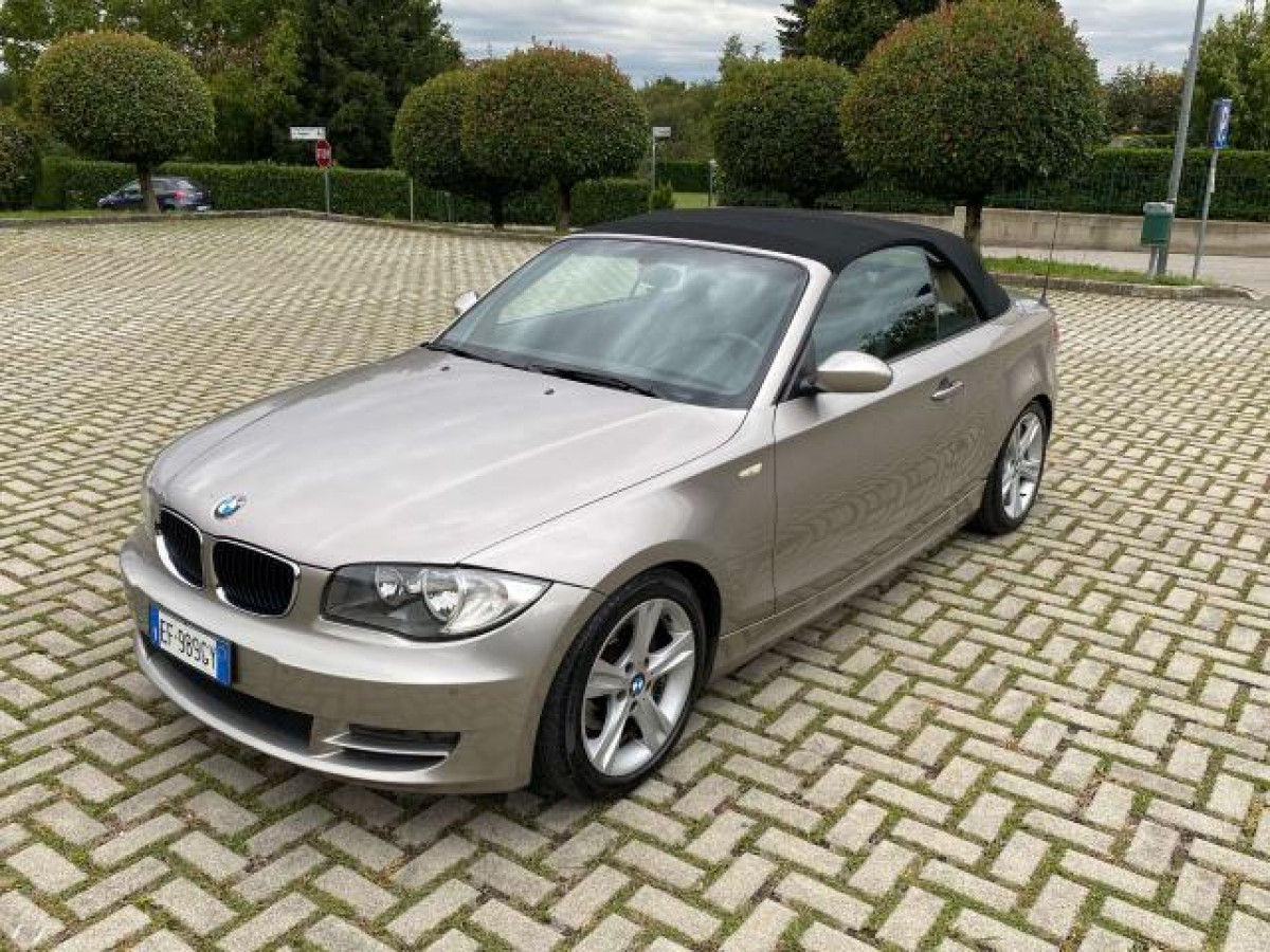 BMW Serie 1 Cabrio(E88) 120d Cabrio Attiva