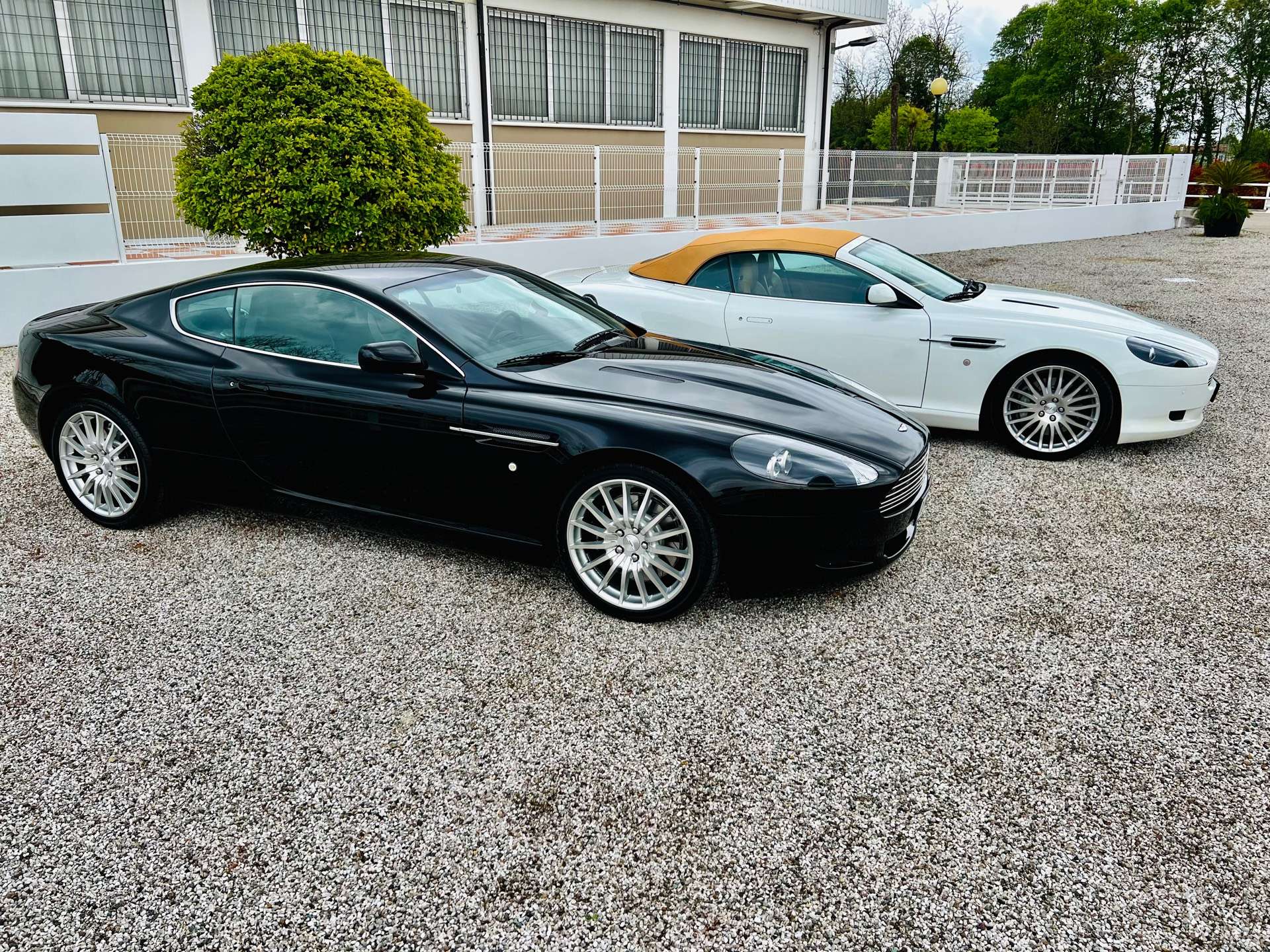 Aston Martin DB9DB9 coupe 6.0 touchtronic 2