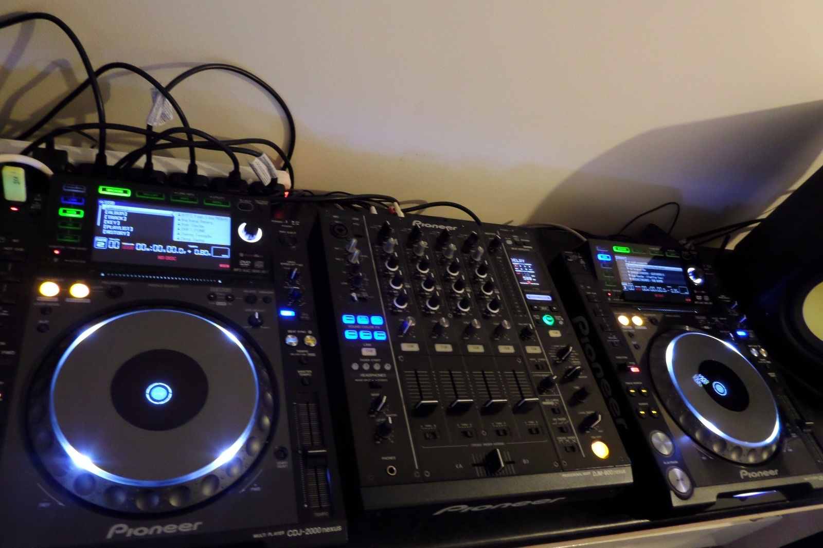 2 X PIONEER CDJ 2000 E DJM 900 NEXUS