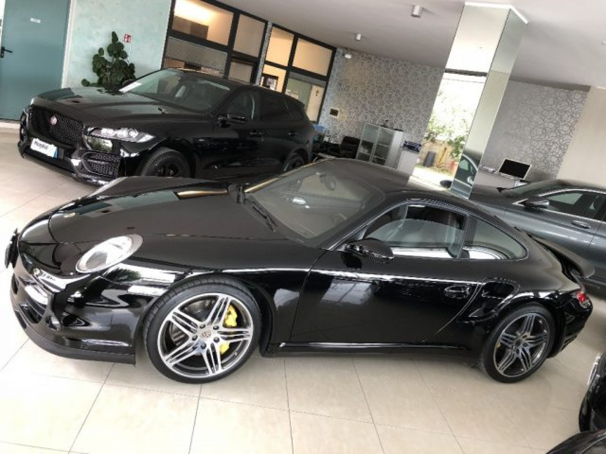 PORSCHE 911 (997) 911 Turbo Coupé