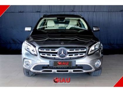 MERCEDES GLA 200 d Automatic Sport