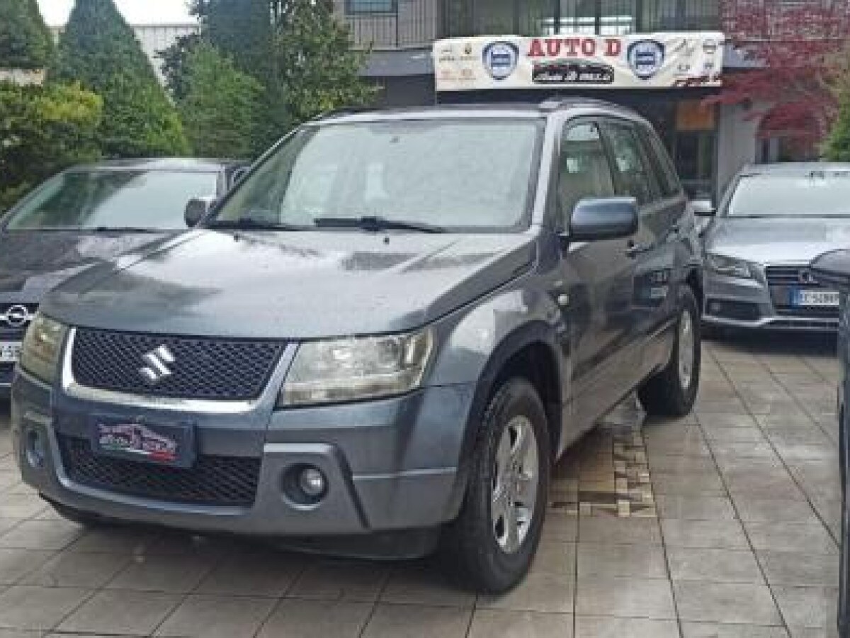 SUZUKI Grand Vitara 2ª Grand Vitara 1.9 DDiS 5 porte Executive