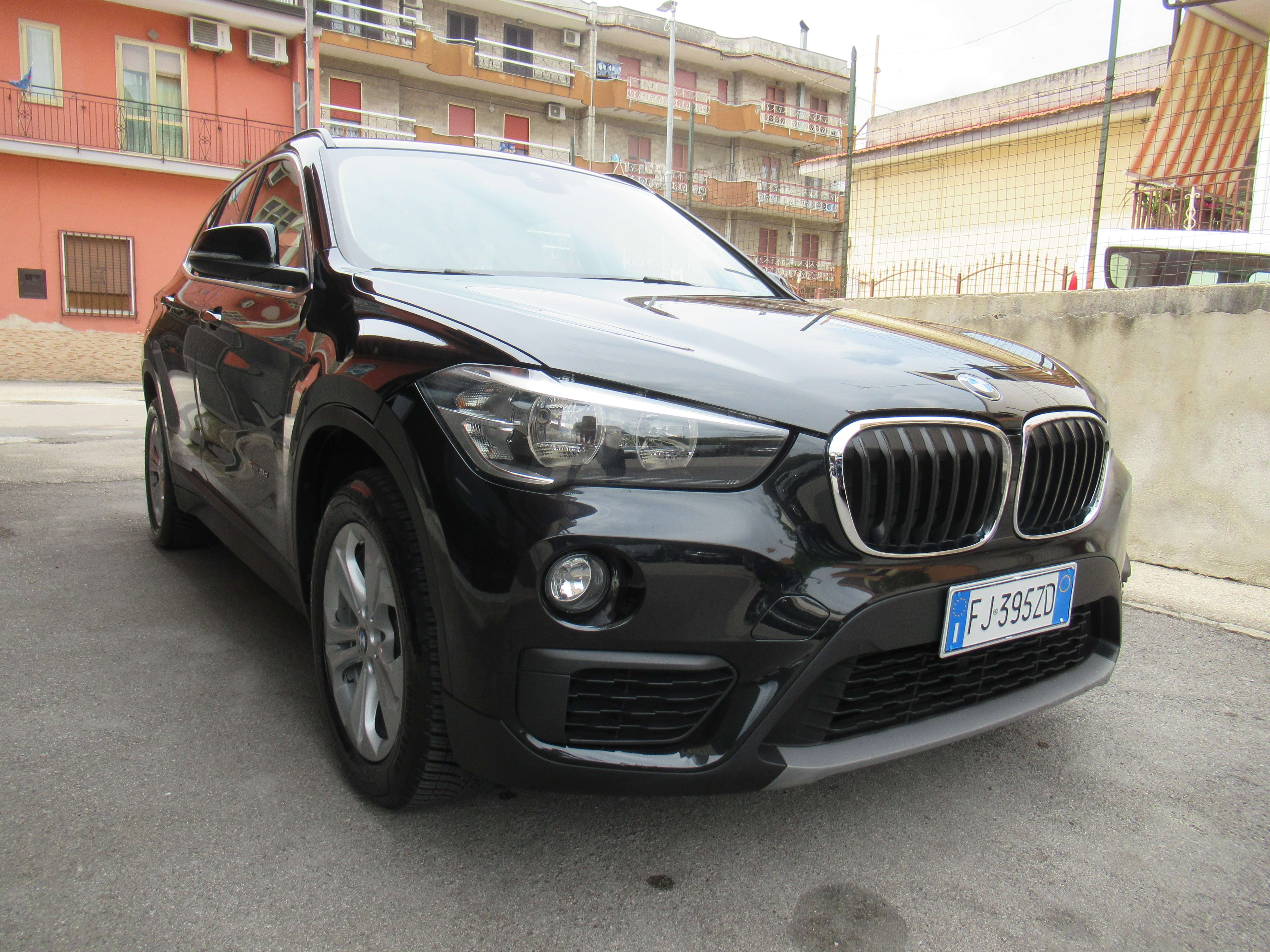 BMW X1X1 sdrive18d Advantage