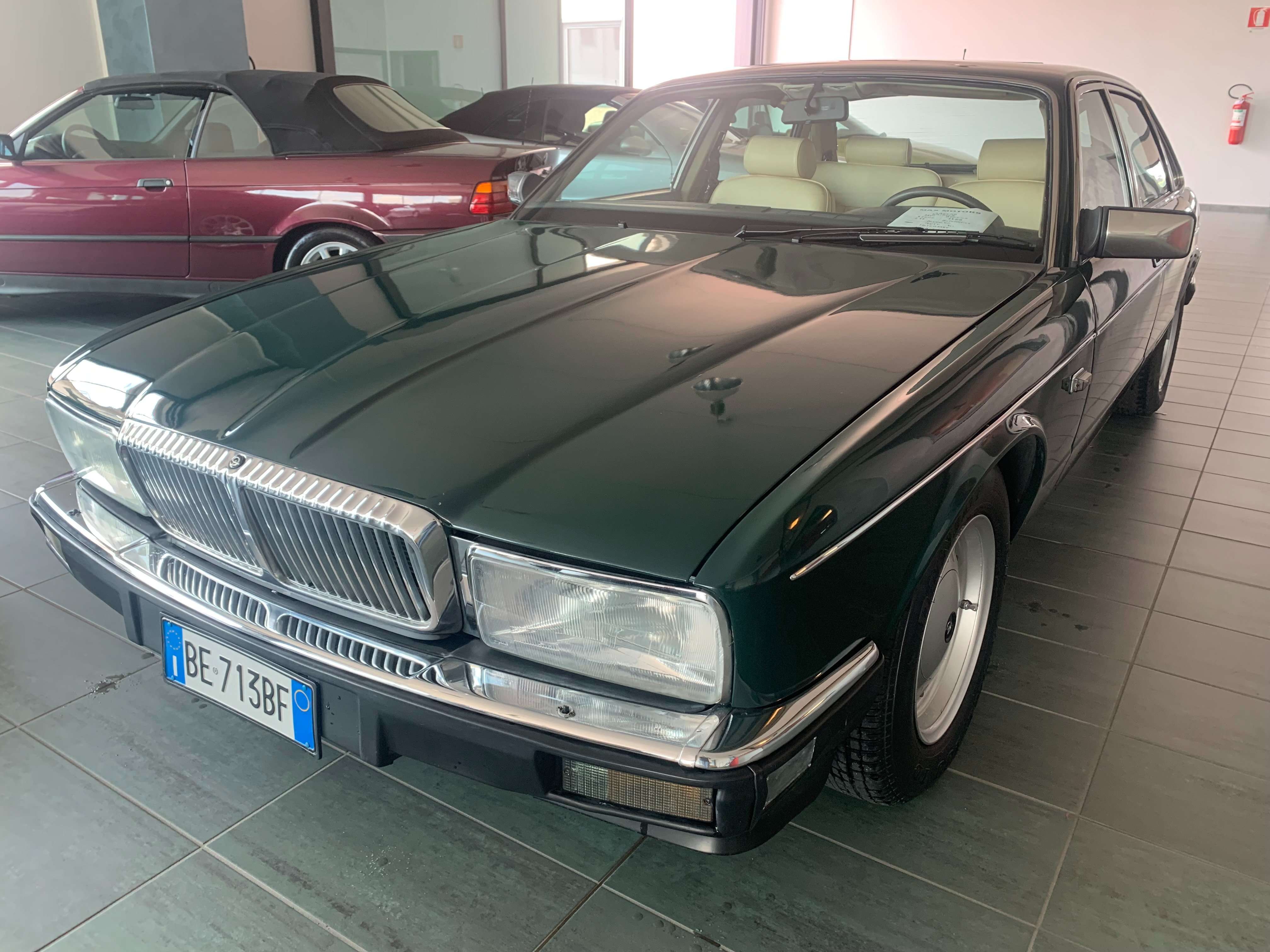 Jaguar XJ6XJ6 3.6 Daimler auto