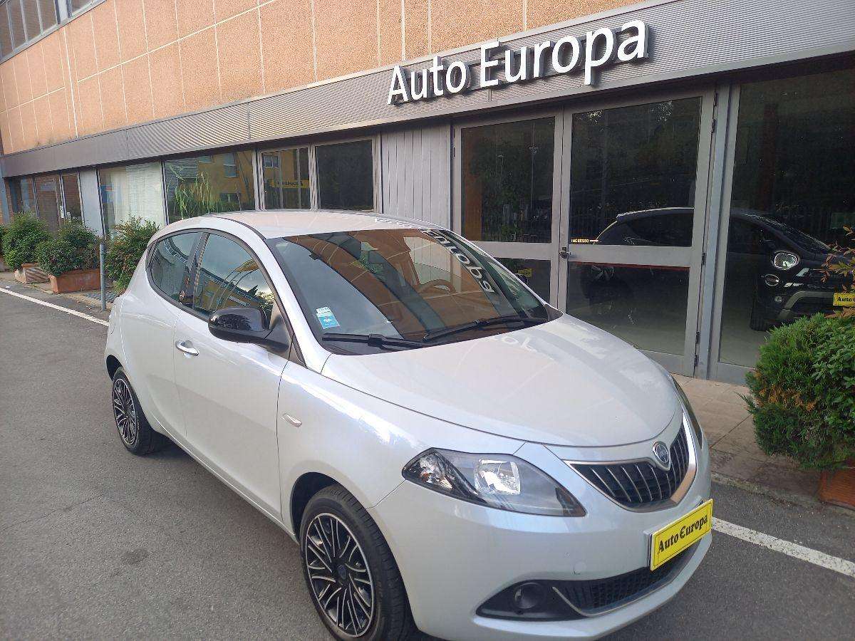 Lancia Ypsilon1.0 FireFly 5p.S&S Hyb. Eco Gold