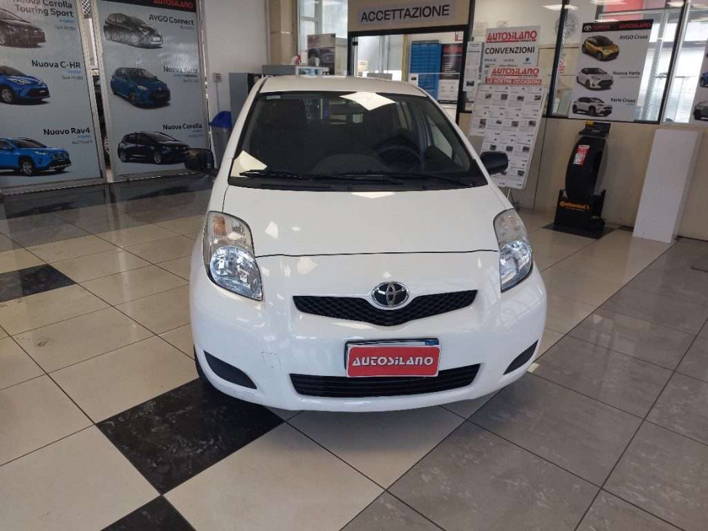 Toyota Yaris1.0 5 porte