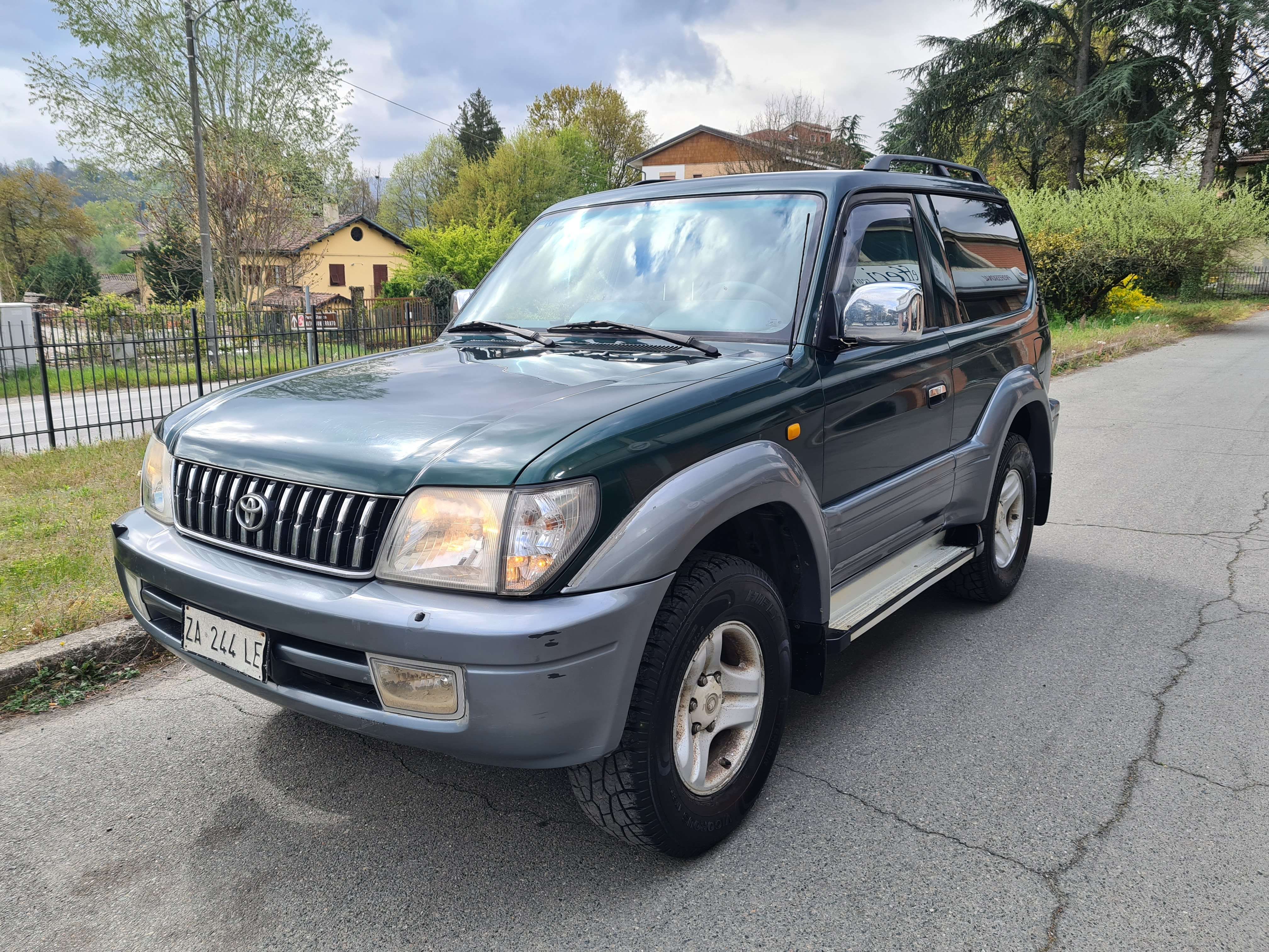 Toyota Land CruiserLand Cruiser kzj90 3p 3.0 GX