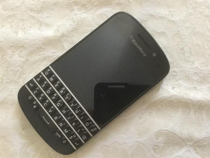 BLACKBERRY Q10