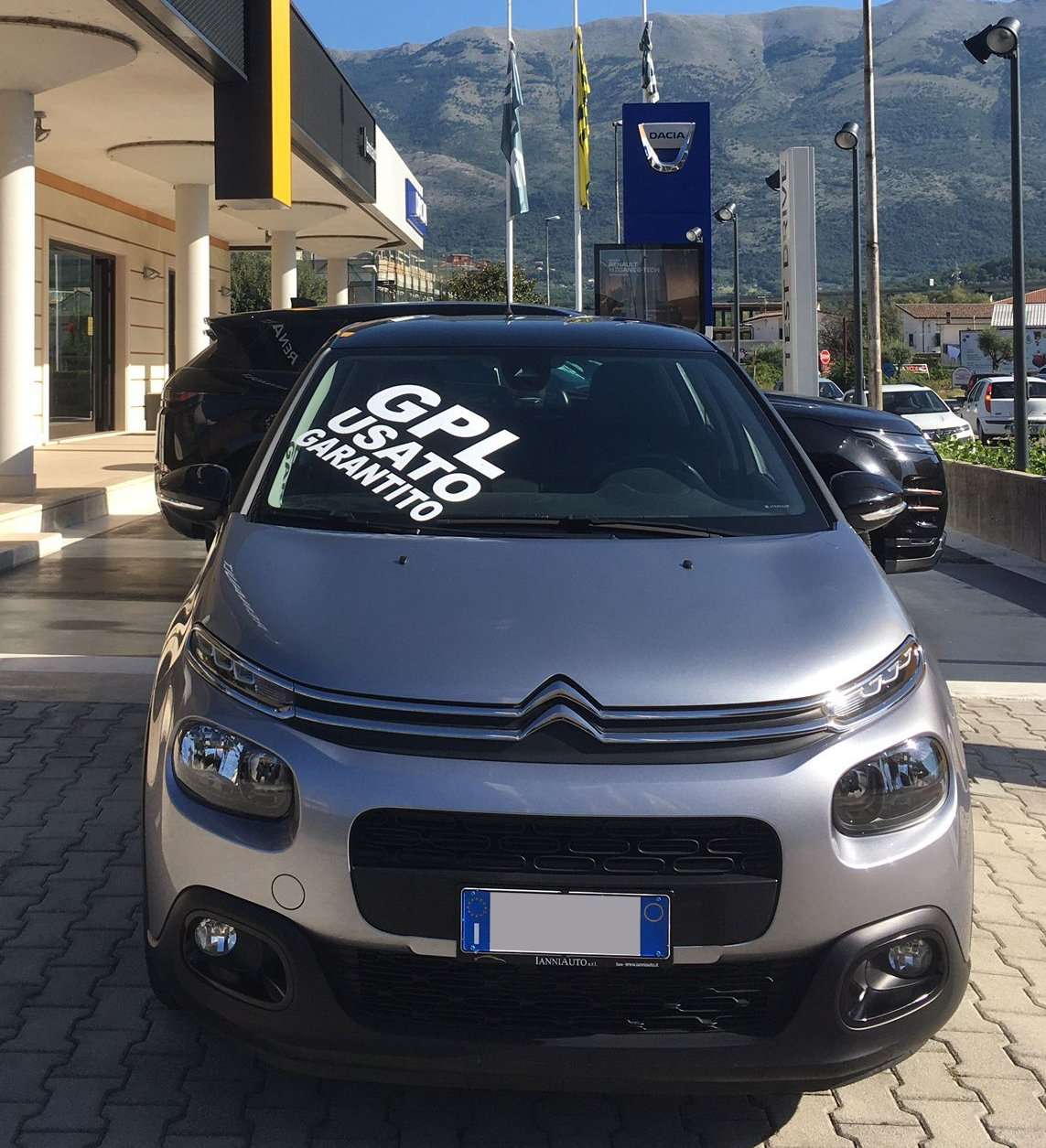 Citroen C3C3 1.2 puretech Shine Gpl 82cv