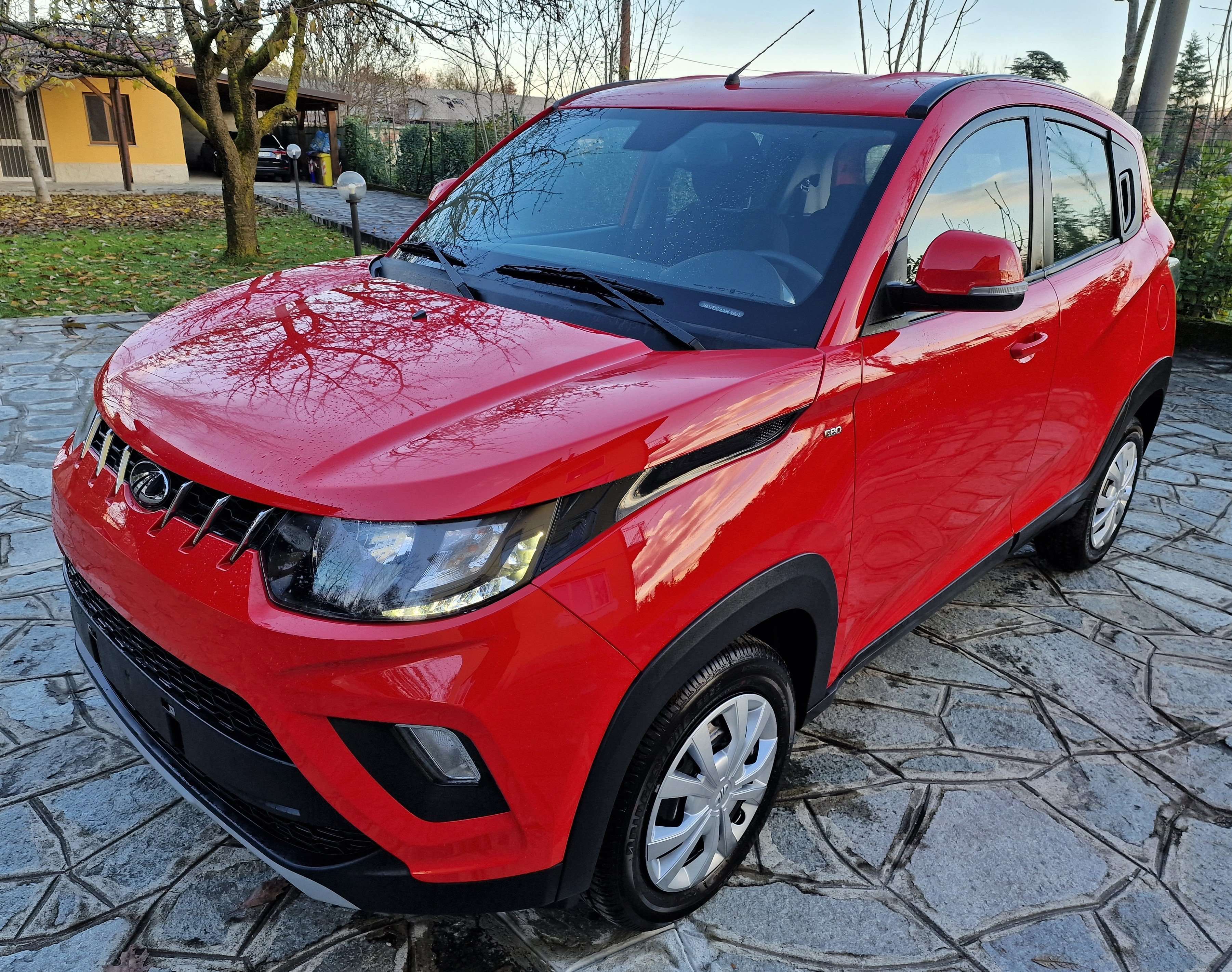 Mahindra KUV1001.2 K6 87cv my20 NUOVO - PRONTA CONSEGNA