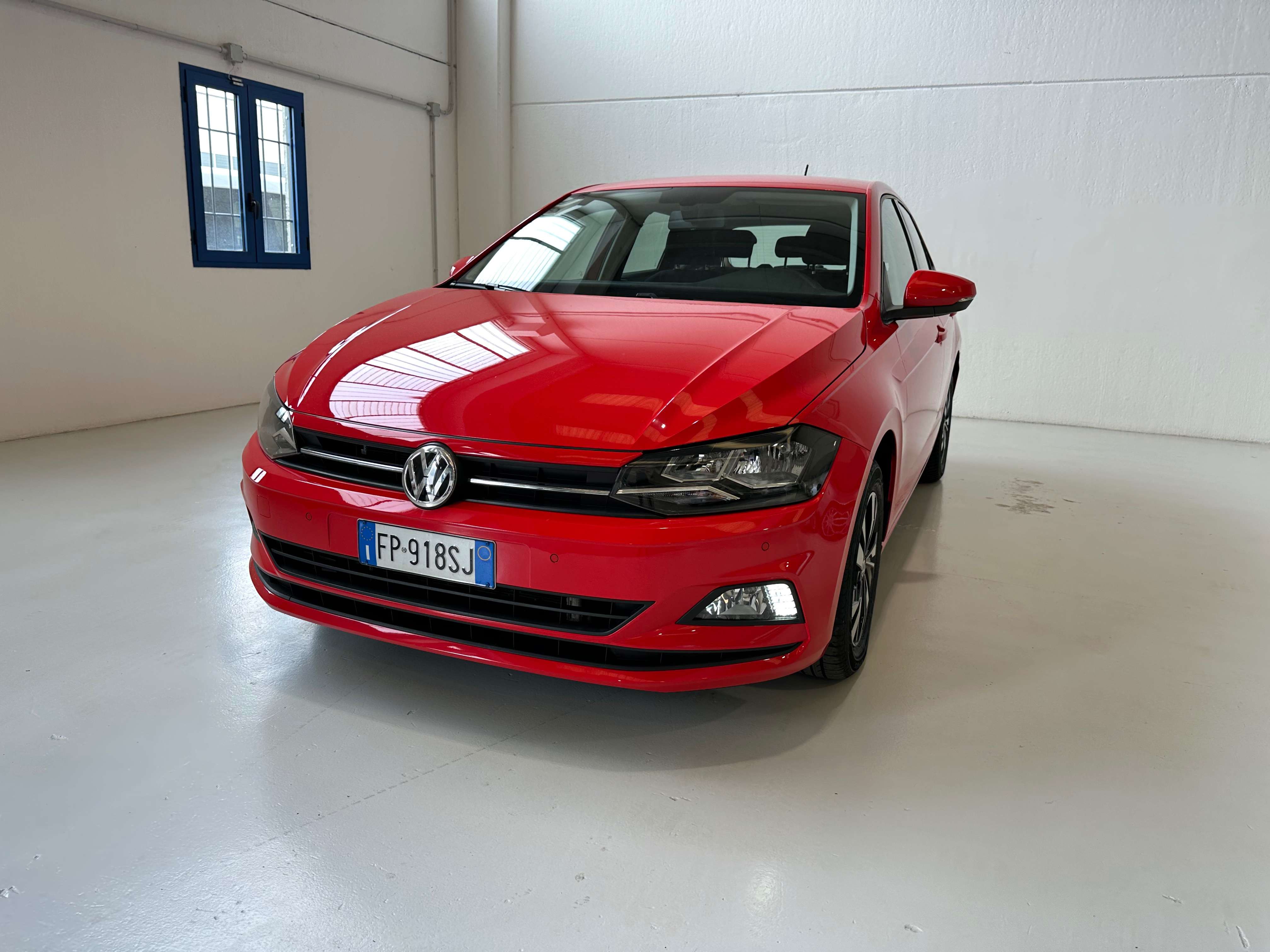 Volkswagen PoloPolo 5p 1.6 tdi Comfortline 95cv - BOOK SERVICE VW