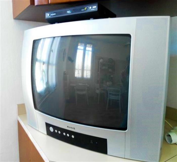 TV AMSTRAD 20"