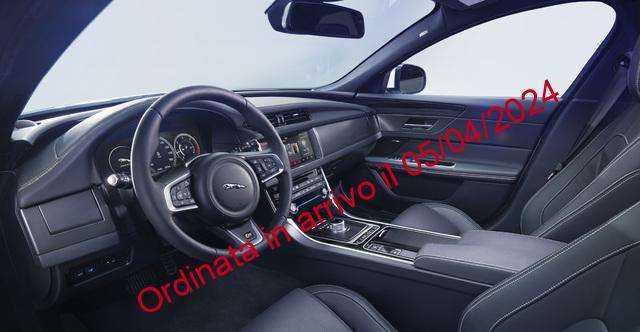 Jaguar XFSportbrake 2.0 D 204 CV AWD aut. R-Dynamic SE