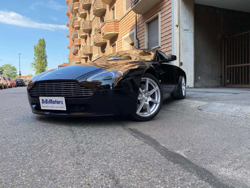 Aston Martin V8VANTAGE MANUAL GEAR KM 71000 TOP CONDITION!