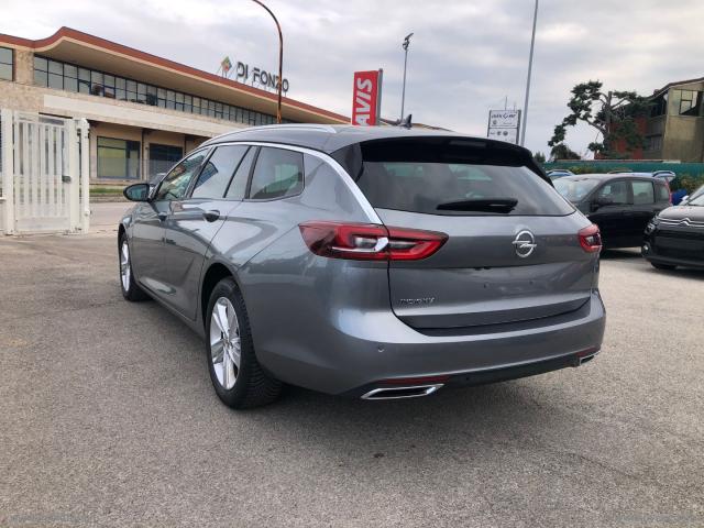 Opel insignia 2.0 cdti 174 cv s&s st bus. elegance