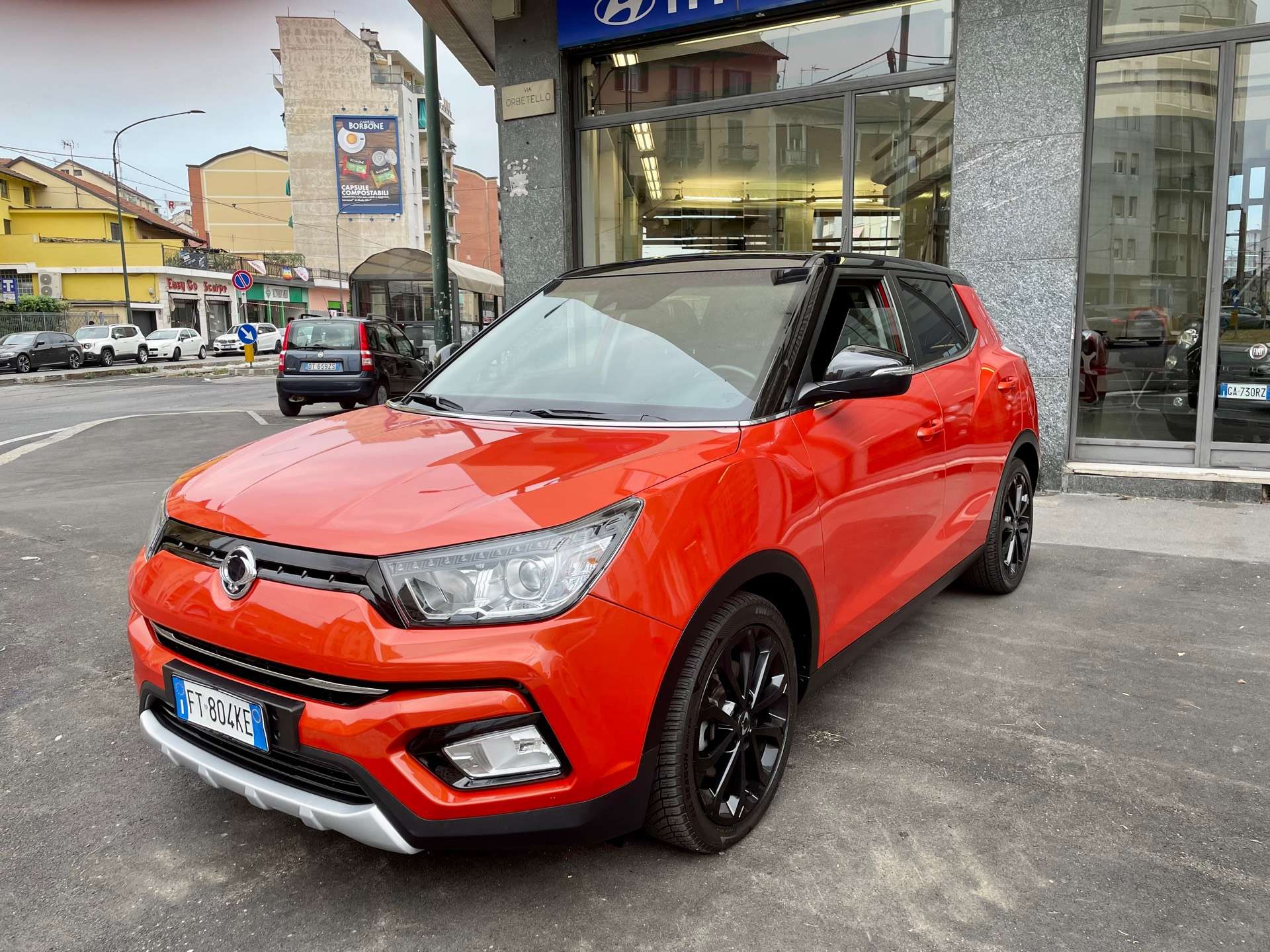 SsangYong Tivoli1.6d Black edition 2wd Automatica