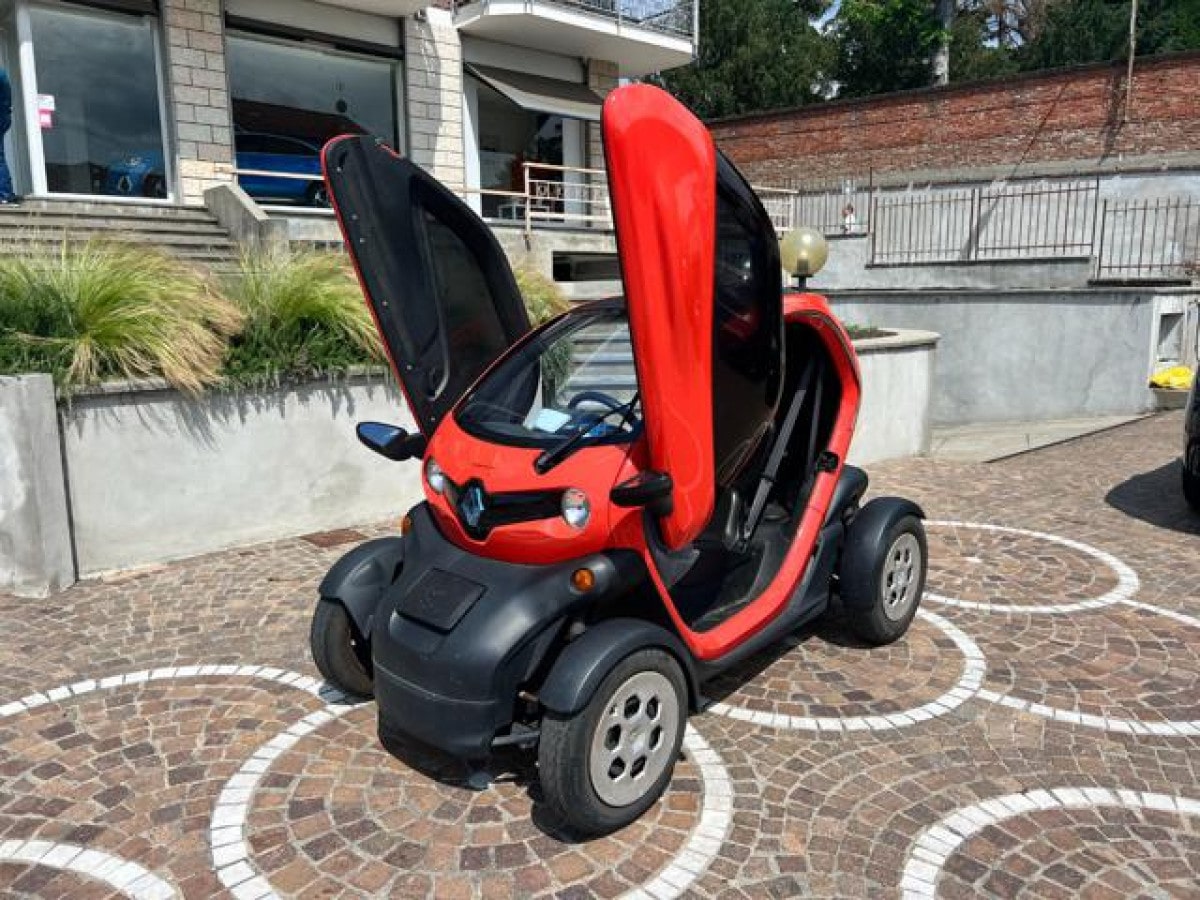 RENAULT Twizy BATTERIE DI PROPRIETA'