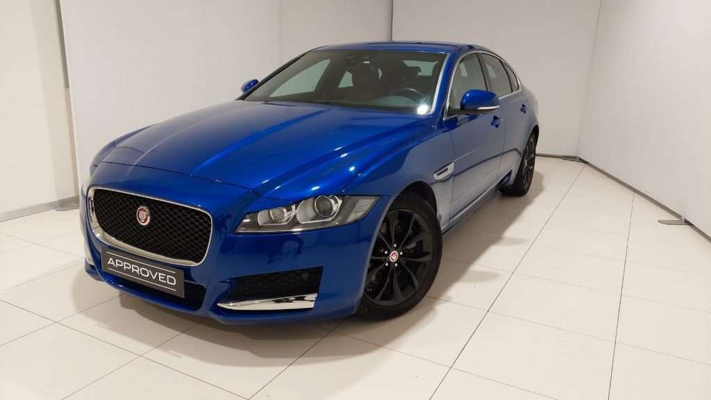 Jaguar XF2.0 D 240 CV Automatica Portfolio