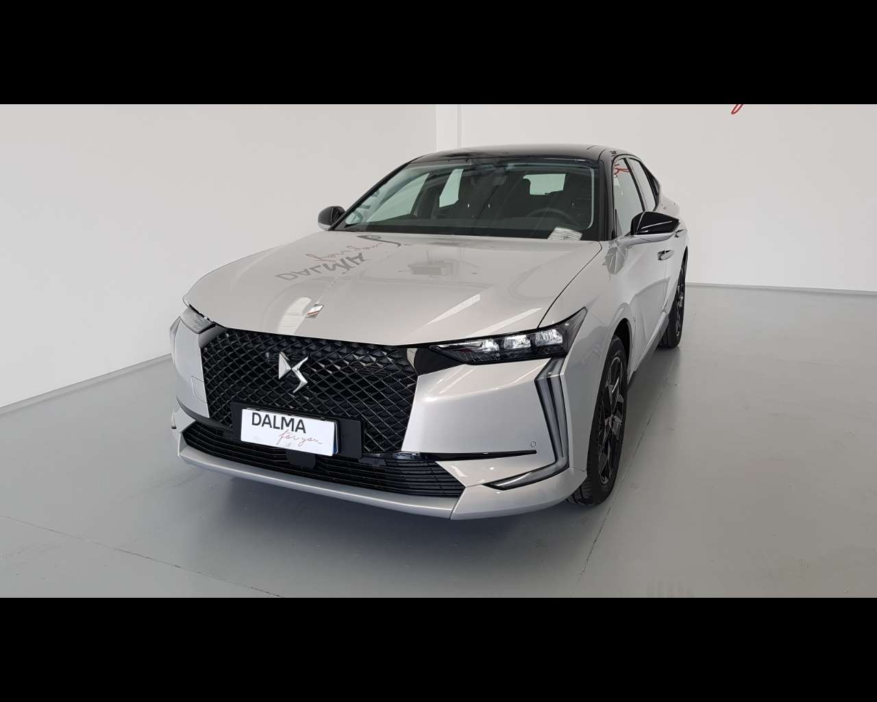 DS Automobiles DS 41.6 E-TENSE Performance Line