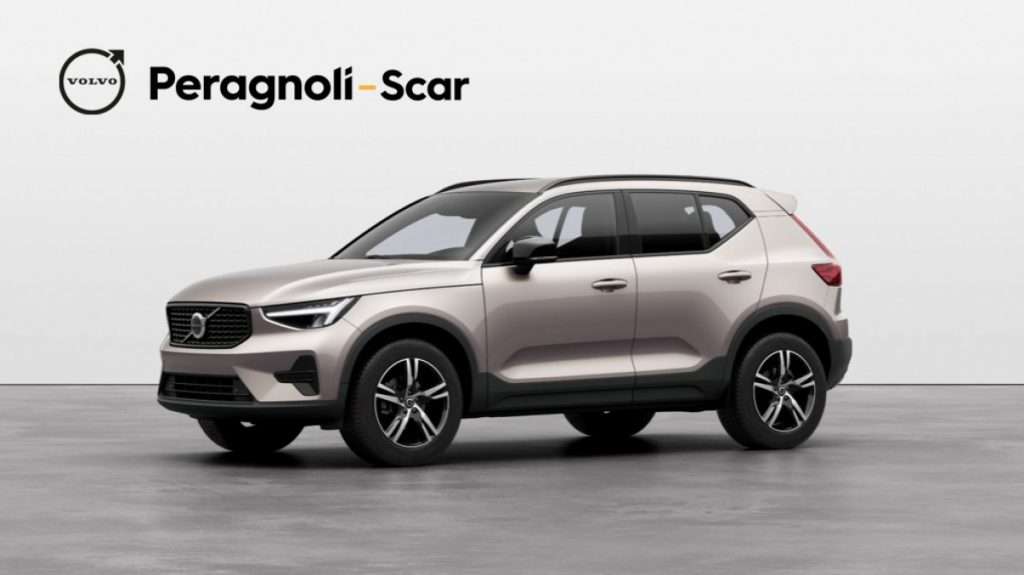 Volvo XC40B3 PLUS DARK AUTOMATICA