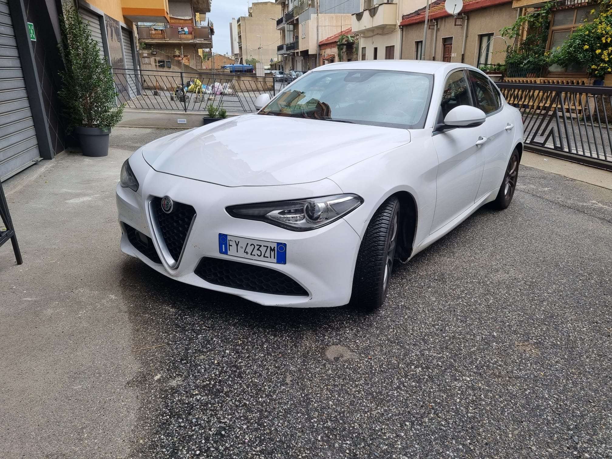 Alfa Romeo Giulia2.2 t Business Sport Launch Edition 180cv auto