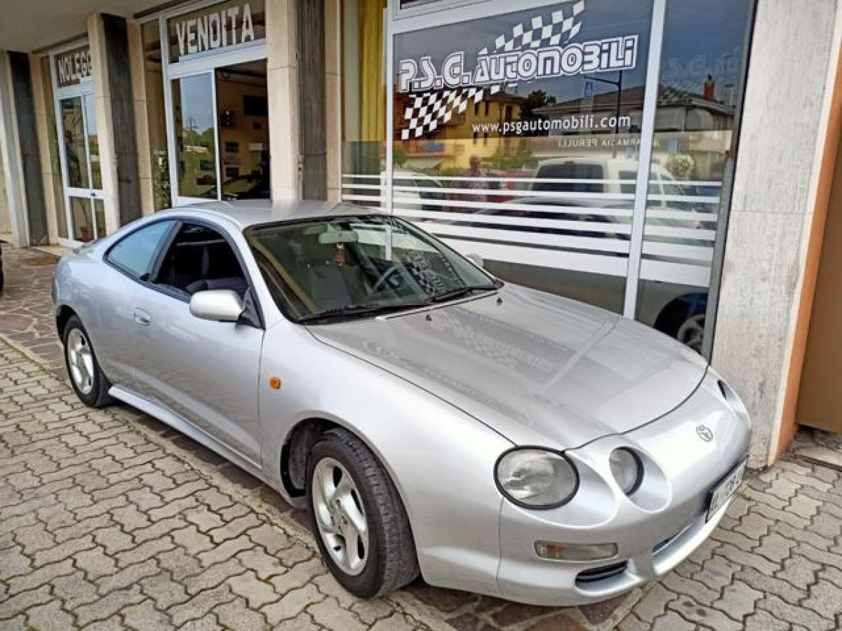 TOYOTA Celica 6ª serie Celica 1.8i 16V cat Coupé Plus