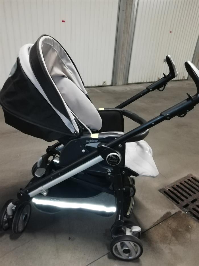 TRIO PLIKO SWITCH COMPACT PEG-PEREGO