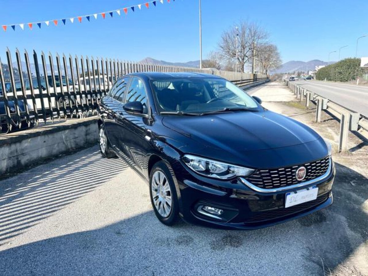 FIAT Tipo (2015-->) Tipo 1.4 4 porte Lounge