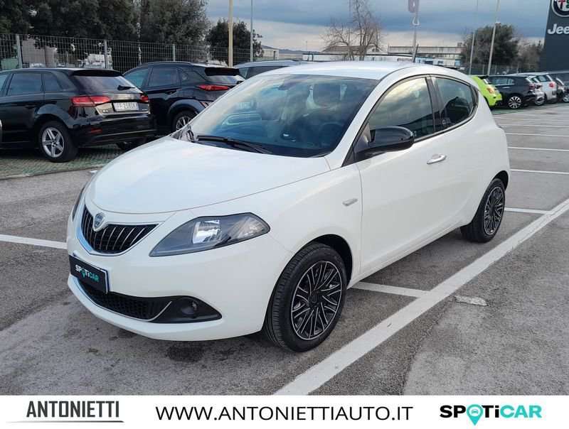 Lancia Ypsilon1.0 FireFly 5 porte S&S Hybrid Gold