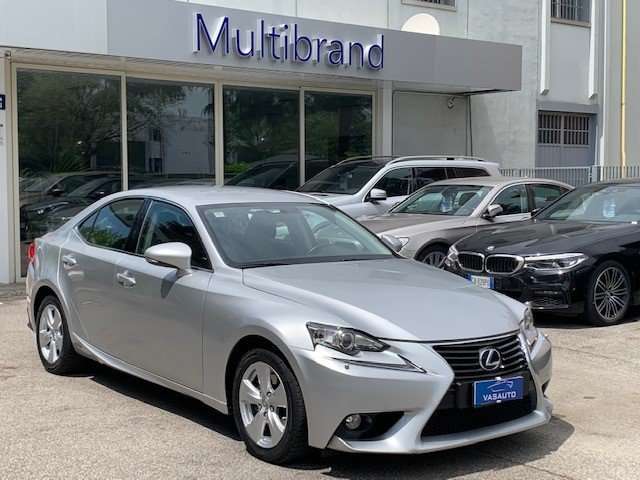 Lexus IS 300IS 300h 2.5 Luxury cvt