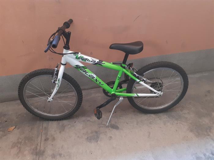 MOUNTAIN BIKE 20 BIMBO 6-9 ANNI