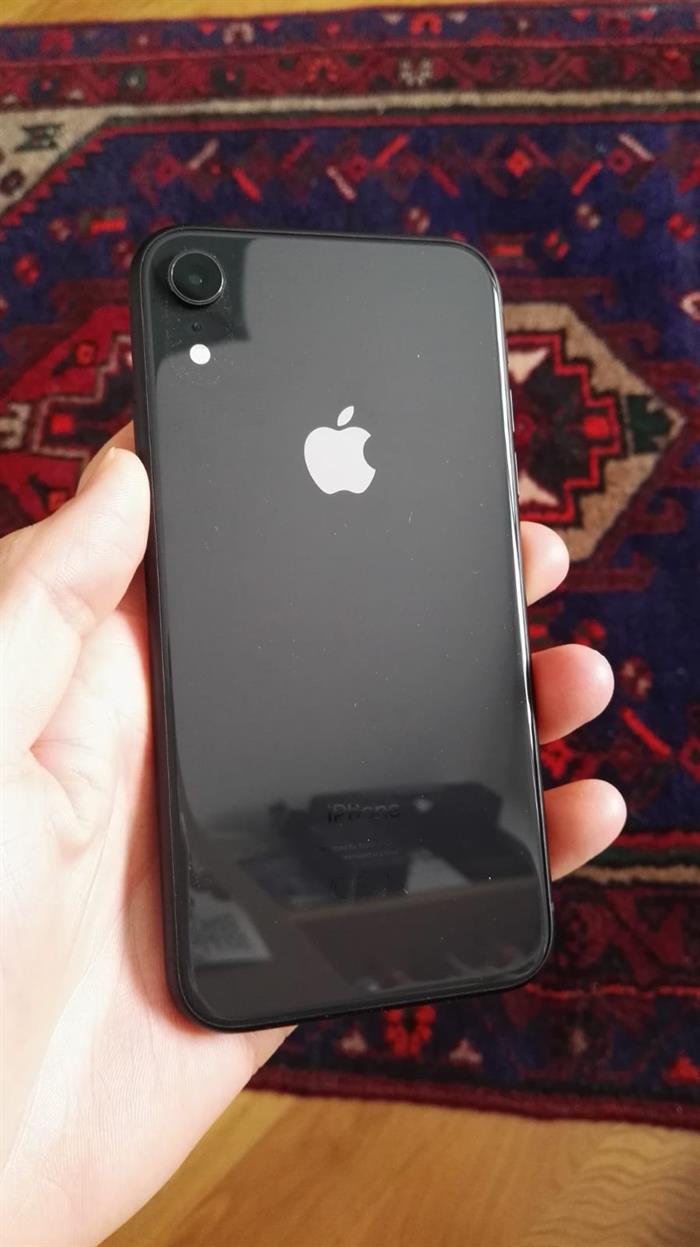 IPHONE XR 64 GB