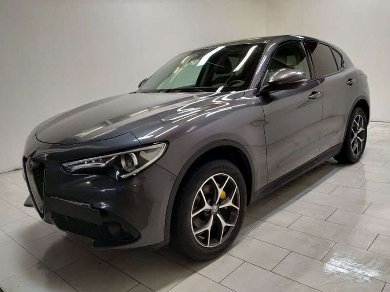 Alfa Romeo Stelvio2.2 t Executive Q4 210cv auto my19