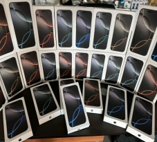 Apple iPhone 16 Pro 128GB costo 600 EUR , iPhone 16 Pro Max 256GB costo 700 EUR, iPhone 16 128GB costo 470 EUR , iPhone 16 Plus 128GB costo 500 EUR