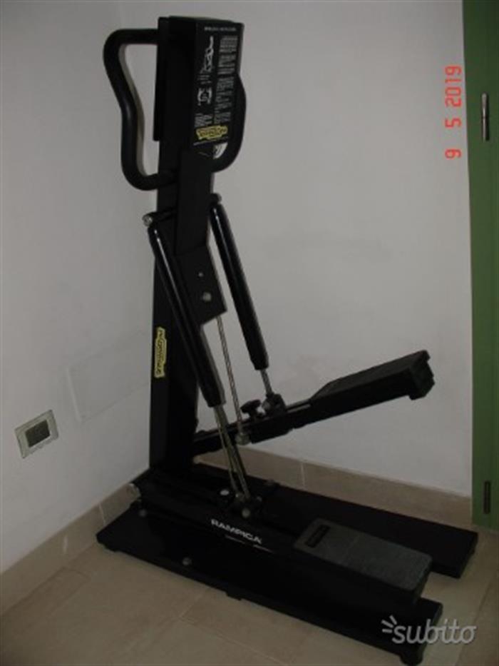 STEPPER TECHNOGYM GLUTEI E COSCE