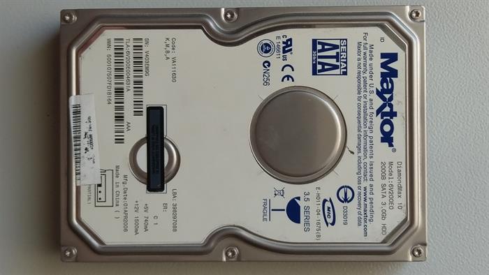 HARD DRIVE MAXTOR 200 GB SERIAL ATA